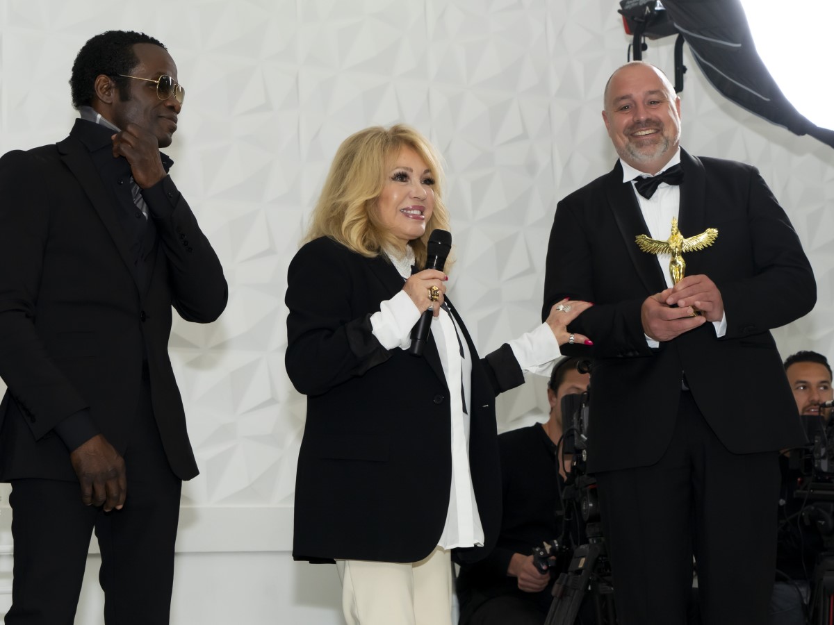 Profiel van Isis Fashion Awards - mediacontent.nu